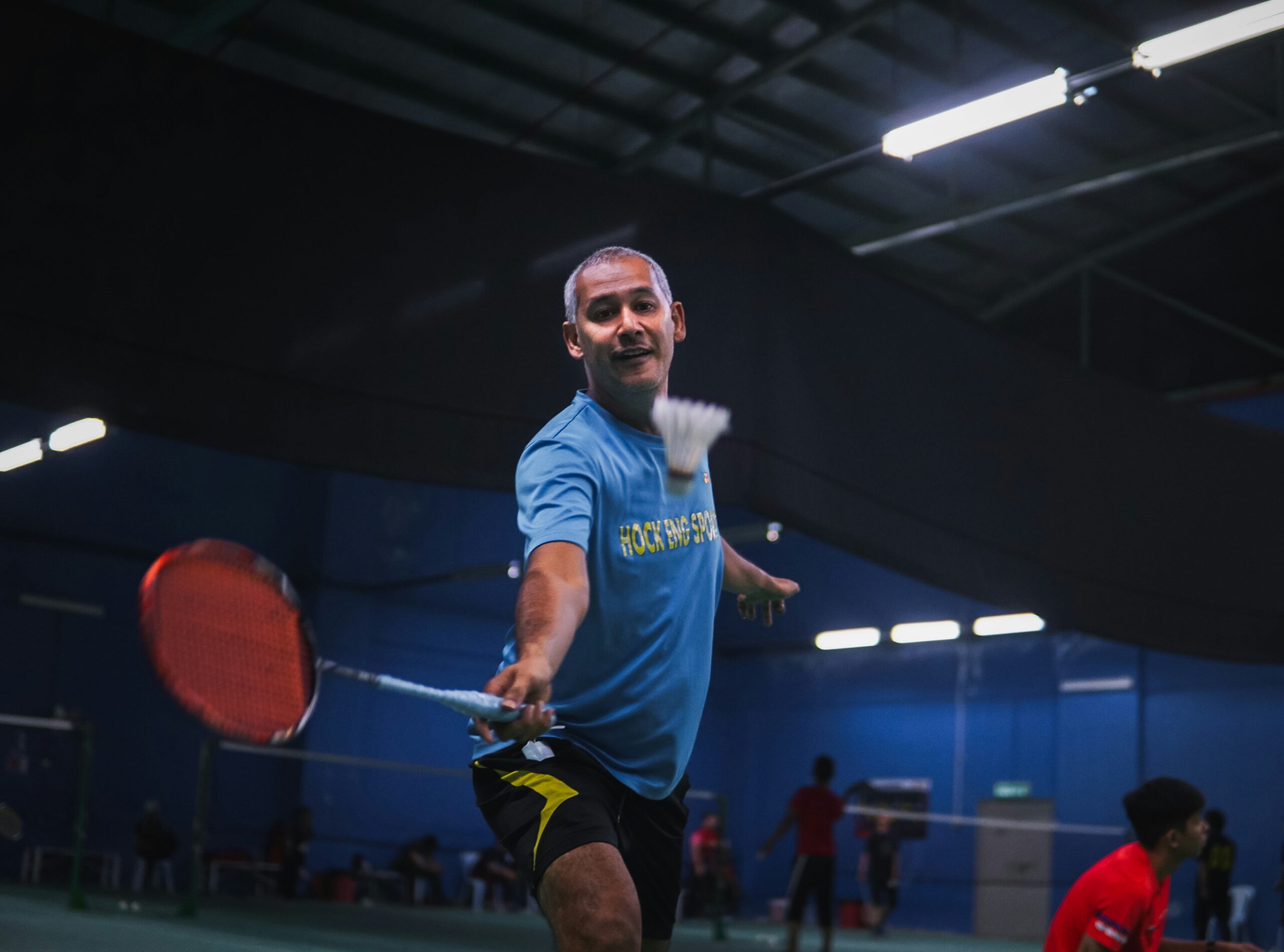 Padel vs Badminton : Quelles sont les différences ? - Badminton Univers